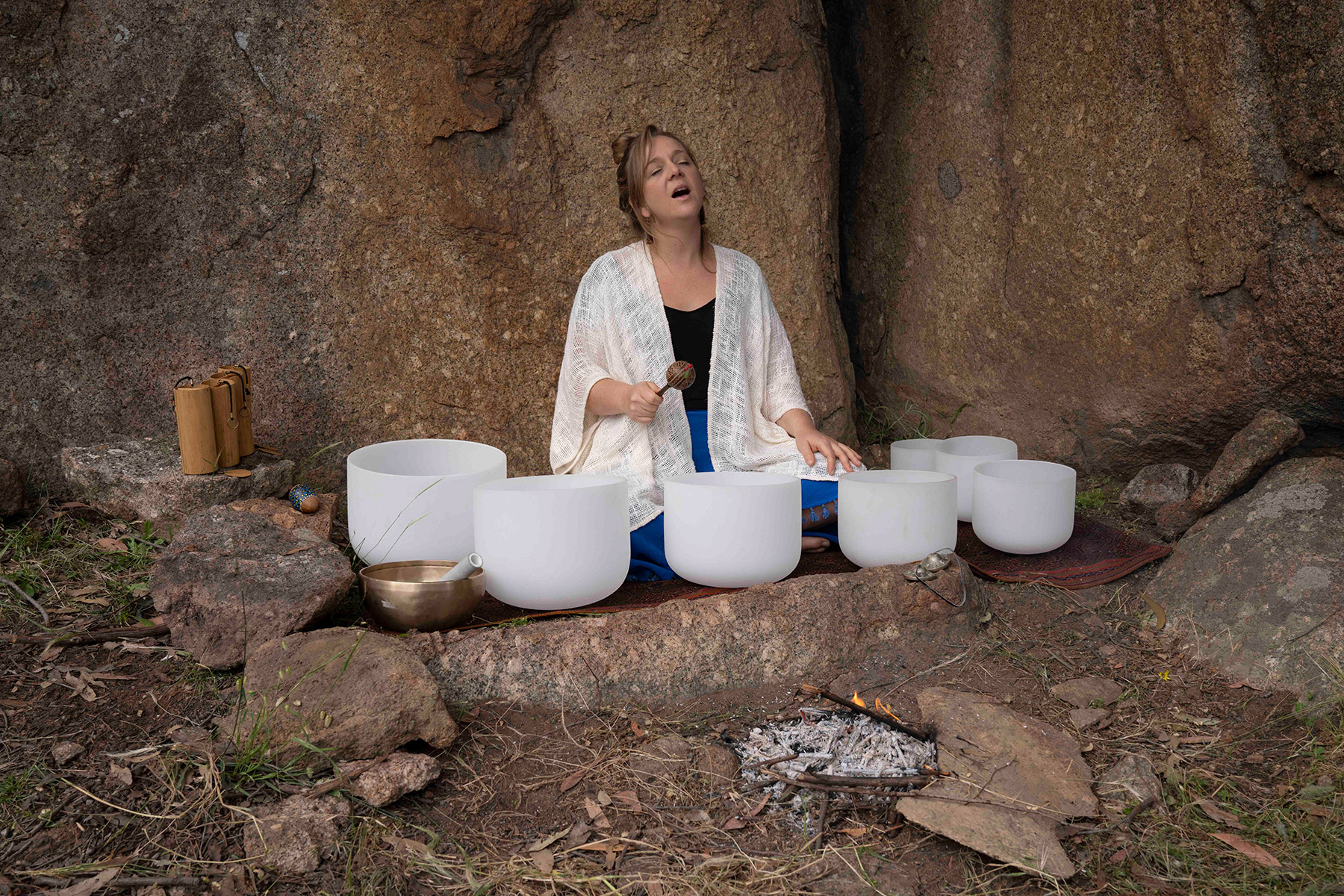 What is Sound Healing Therapy? - Moments in Touch | Holistic Healing ...